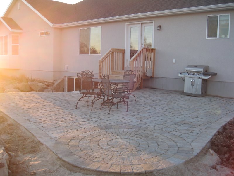 Patio Pavers Design & Installation Utah | Strong Rock Pavers